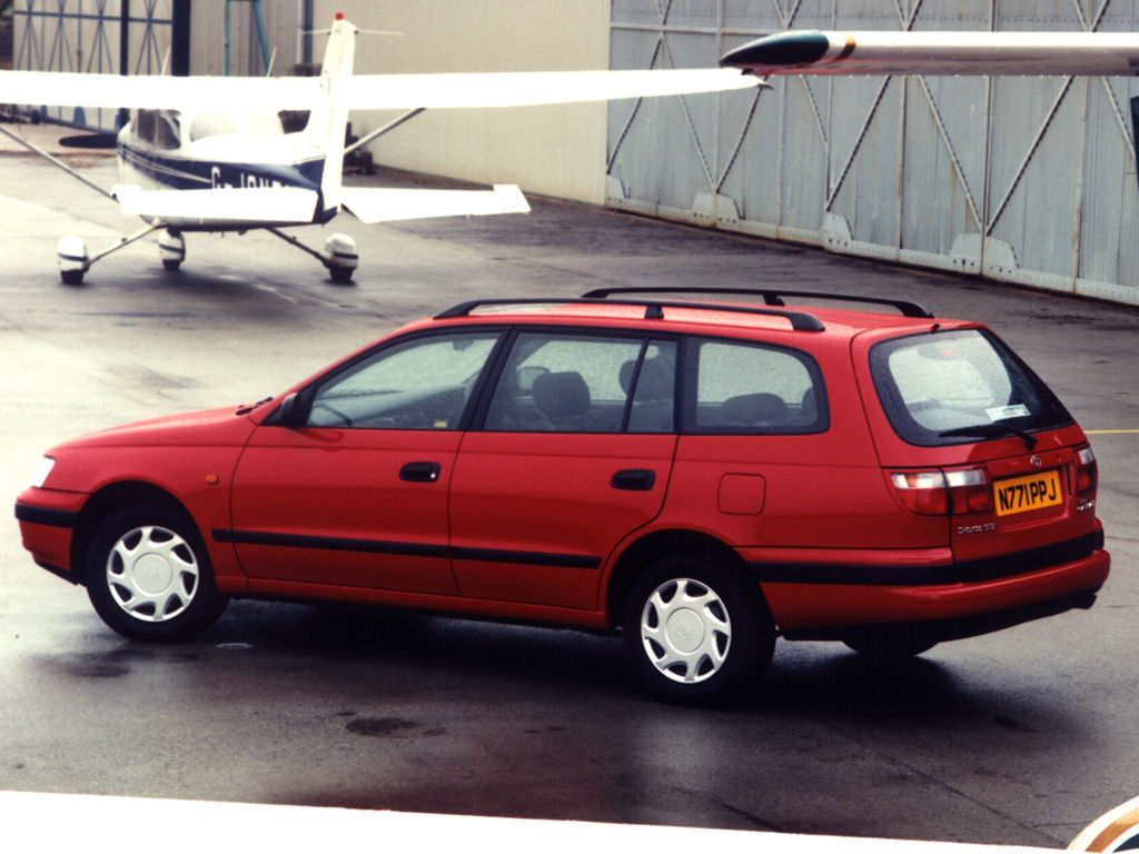 Toyota Carina E Wagon (T19) 2.0 TD (83 Hp)